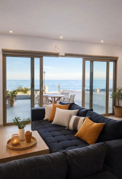 Waves Beachfront Apartment - 凱法利尼亞島