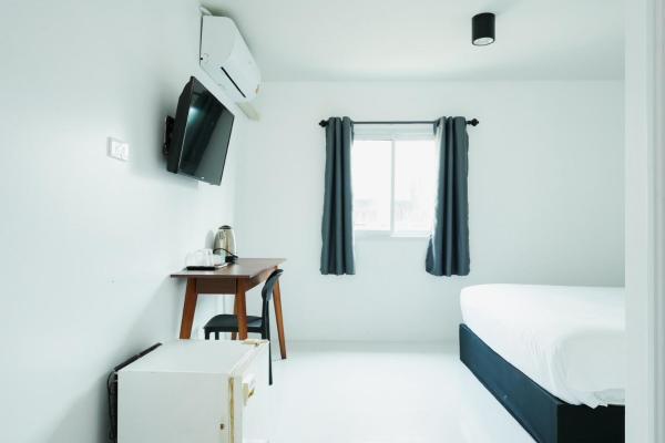 At Pranakorn Khaosan - Samsen Soi 2 - Bangkok Noi