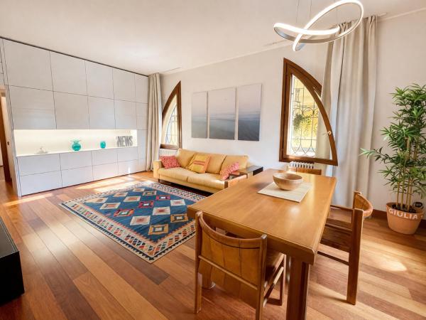 -Piazza Mazzini- 120 Mq - 2 Camere - 2 Bagni E Garage - Padoue