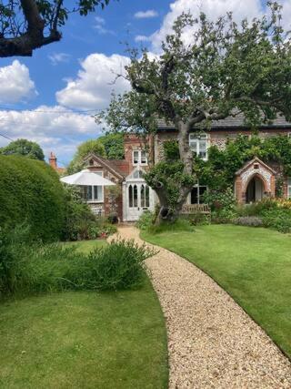 Stone Cottage - Blakeney