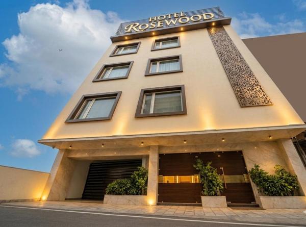 Hotel Tdx Plaza76 - New Delhi