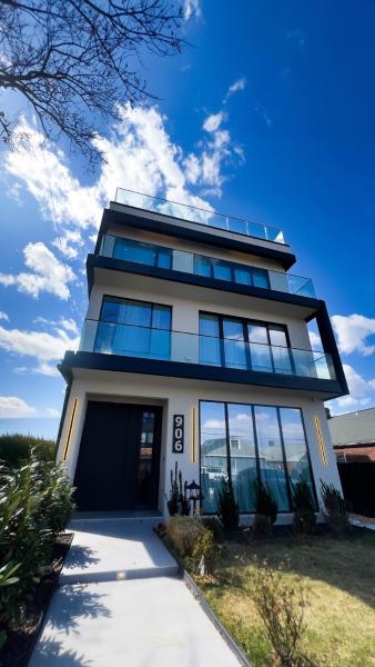 Luxury Home In Arlington - Alexandria, VA