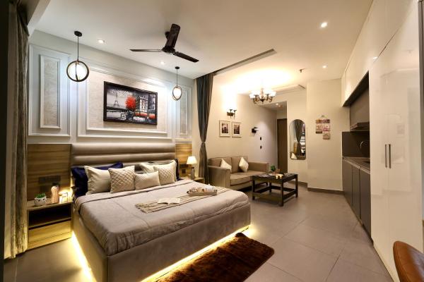 1rk Avyra Stays Supernova In Noida - Noida