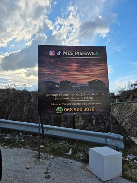 Mes Pishave - Albania