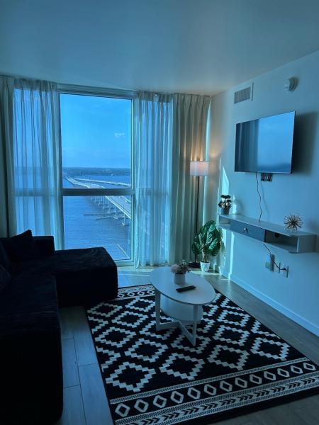 Beautiful View - Fort Myers, FL