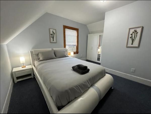 -No55- Lovely Large Room In A House - 10 Min To Green Line And Red Line T Stations & Tufts University - Centrally Located At Somerville Boston - Somerville, MA