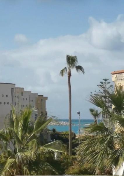 The Royal Luxury Apartment Al Mamurah Beach - Alexandrië