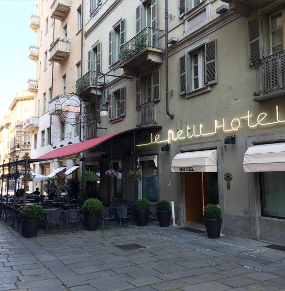 Le Petit Hotel - Turin