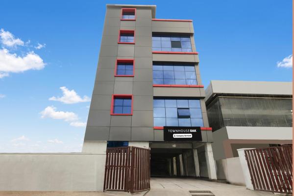 Super Townhouse Oak Kamineni Bus Stop - Hyderabad
