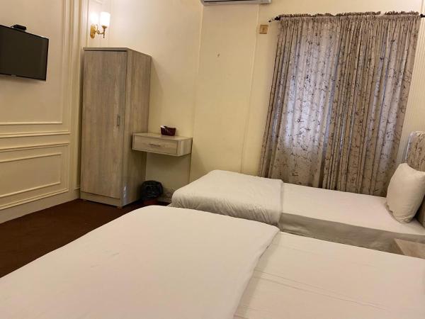 White Rose Bnb Guest House - Karachi