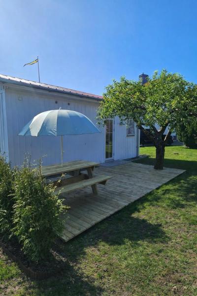 Litet Hus Nära Centrum Och Tågstation - Falkenberg