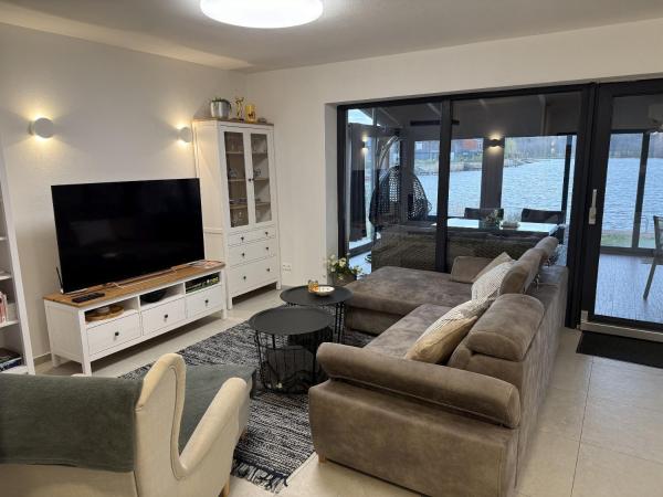 Vila 512 Priamo Pri Jazere - Senica