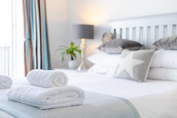 West Bay Cottages Yarmouth Isle Of Wight - Brockenhurst