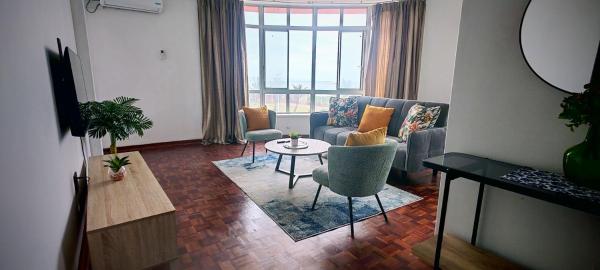 Tenbury Ocean Views L 2br Beachfront Gem - Durban