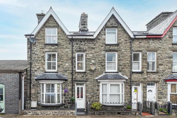 Glanrhyd Townhouse In Central Dolgellau With Parking And Bike Storage - Dolgellau