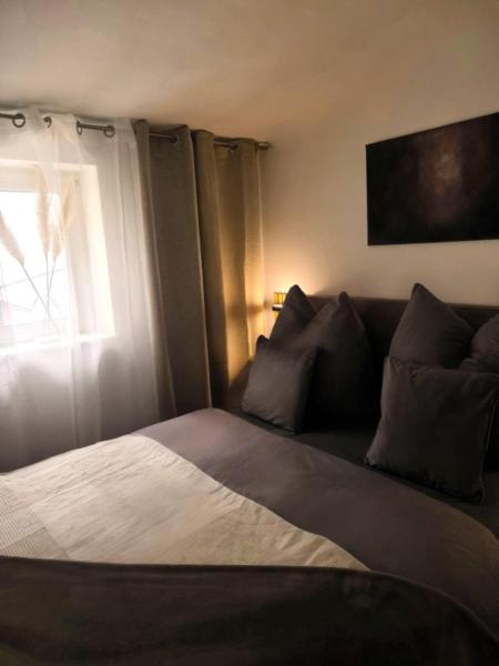 Top Lage! Modernes 2-zimmer Apartment - Aschaffenburg