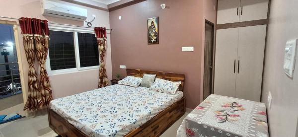 Sri Krishna Kunj - Entire 2bhk With Balcony - Deoghar