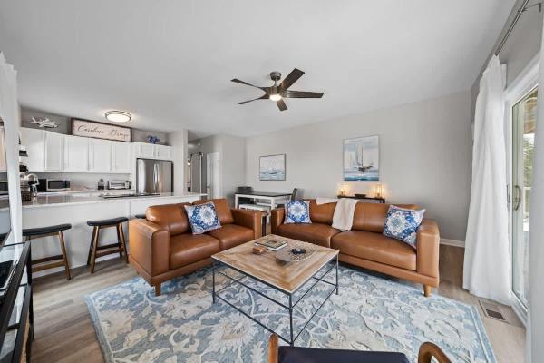 Carolina Breeze Carolina Beach Condo - Carolina Beach, NC