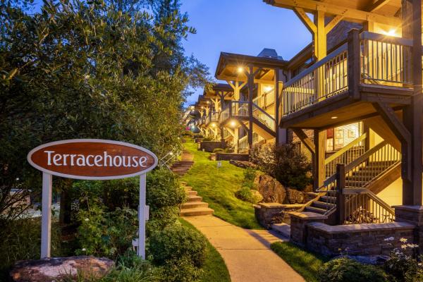Terracehouse - Coraltree Residence Collection - Colorado