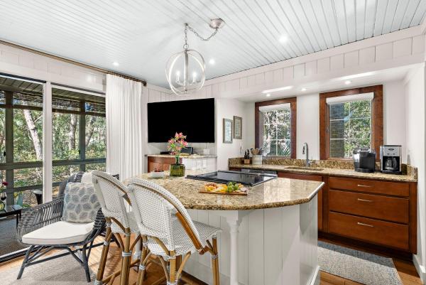 3584 Shipwatch Rd - Kiawah Island, SC