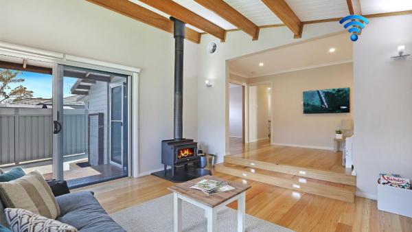 Coastal Bungalow - Nowra