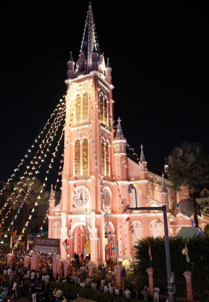 Stylish Entire House Near Pink Church & Tan Dinh Market Prime Location - Hô Chi Minh-Ville