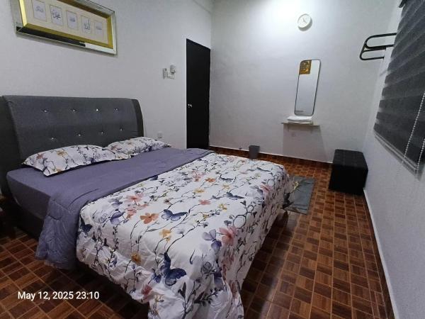 Homestay Fikrah Taman Marida Senawang Musleem Only - Seremban