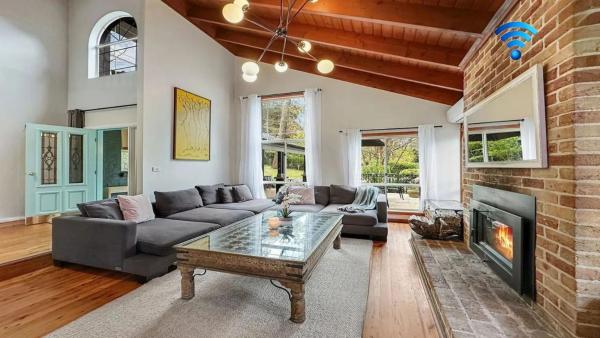 Mount Gibraltar Retreat - Bowral