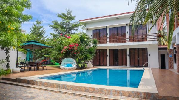 The Lei's Hotel And Beach Resort - Daet