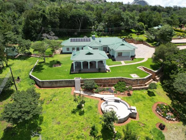 Sanya Holiday Home - Zimbabwe