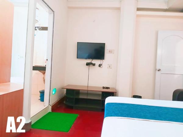 Moon View Homestay - 구와하티