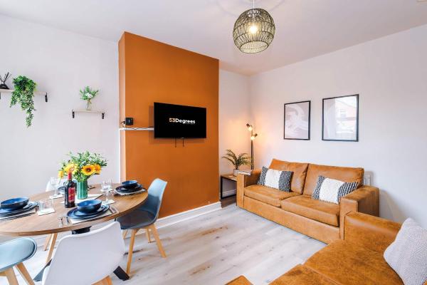 Perfect Modern 4 Bed In Crewe, Great For Business By 53 Degrees Property - Crewe