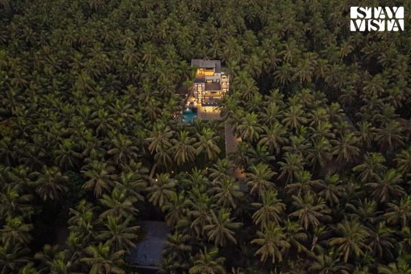 Stayvista At The Summer House With Pool, Beach View - Palghar