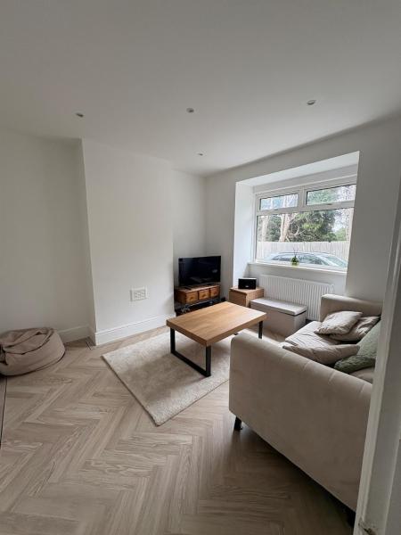 The Music House - Cosy Retreat With Vinyl & Vibes - Tonbridge