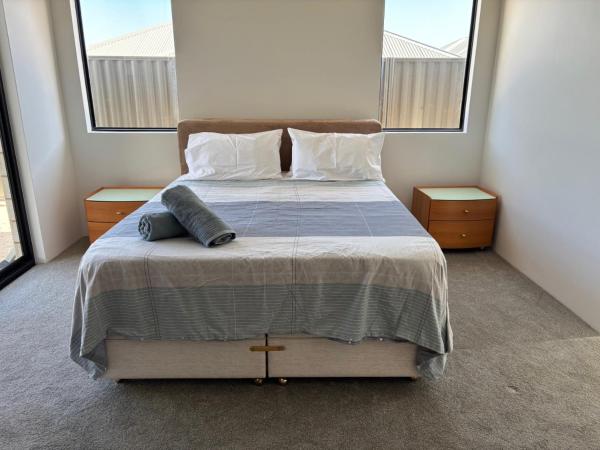 Madora Bay Hideaway For Relaxed Beachside Living - Perth