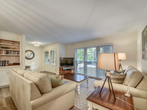 11 Wildwood Road - Hilton Head Island, SC