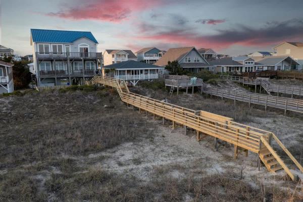 Pirate`s Booty Brunswick Vacation Rentals Ocean Front With Heated Private Pool - Sunset Beach, NC