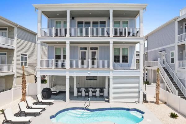 Blue Heaven Amazing Custom Home With Private Heated Pool Close To Beach - Ocean Isle Beach, NC