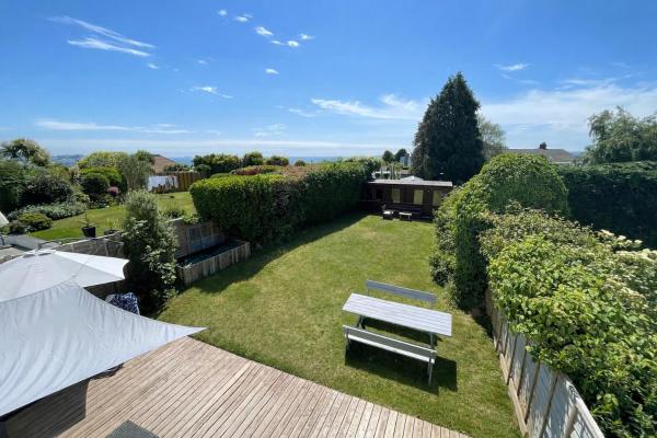 Hot Tub & Cinema Cabin - Family Home Torquay - Paignton