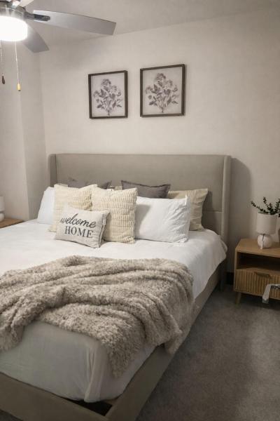 The Luxury Den - Decatur, GA