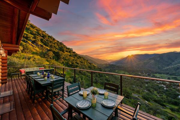 4 Kings Log Cabin 150 Acres Spectacular Views - Sequoia National Park
