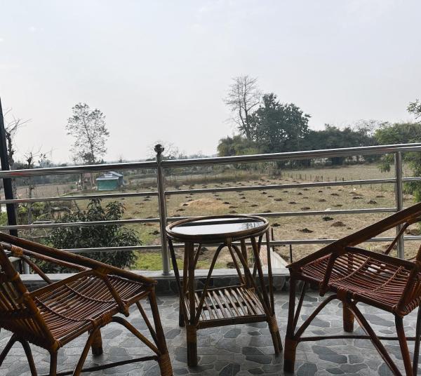 Vacationvibevilla 2r, Balcony, Kitchen, Living - Nepal