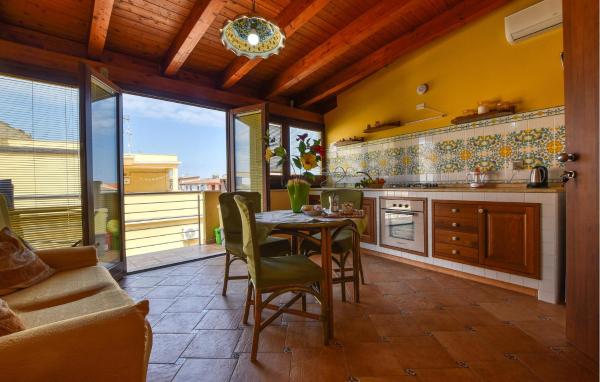 2 Bedroom Nice Apartment In Trappeto - Trappeto