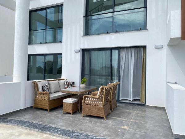 Neo Residence - Luxury Apartments - 파마구스타