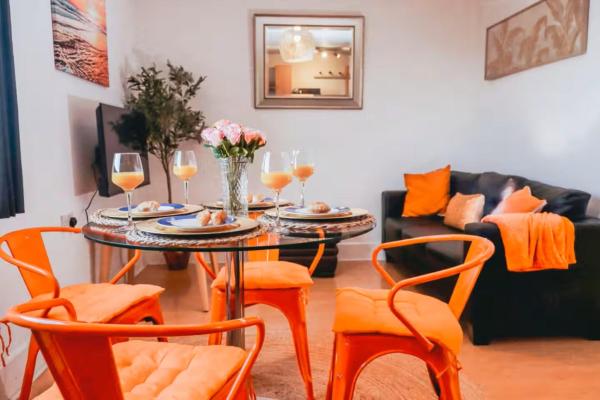 2br Penthouse Flat In West London Near Elizabeth Line - Hampton