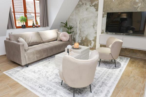 Weinquartier Weingarten Dachloft, 90 Qm, Altstadt, Küche, 3 Schlafzimmer, Dachterrasse - Freyburg