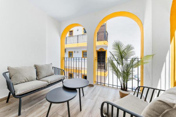Sunny Molino Retreat With Pool & Terrace - Torrevieja