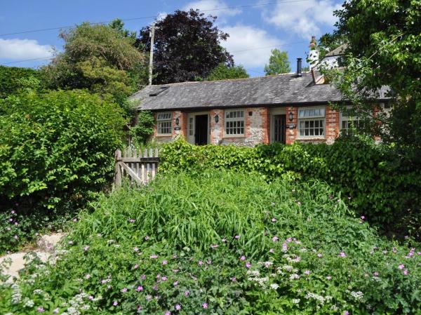 2 Bed In Axminster Oc-blolo - Devon