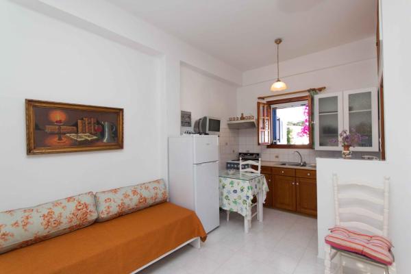 Cycladic Grandma's Apartments - Paros