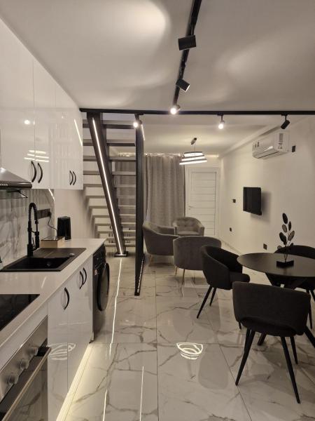 Aurora Suite - Larnaca